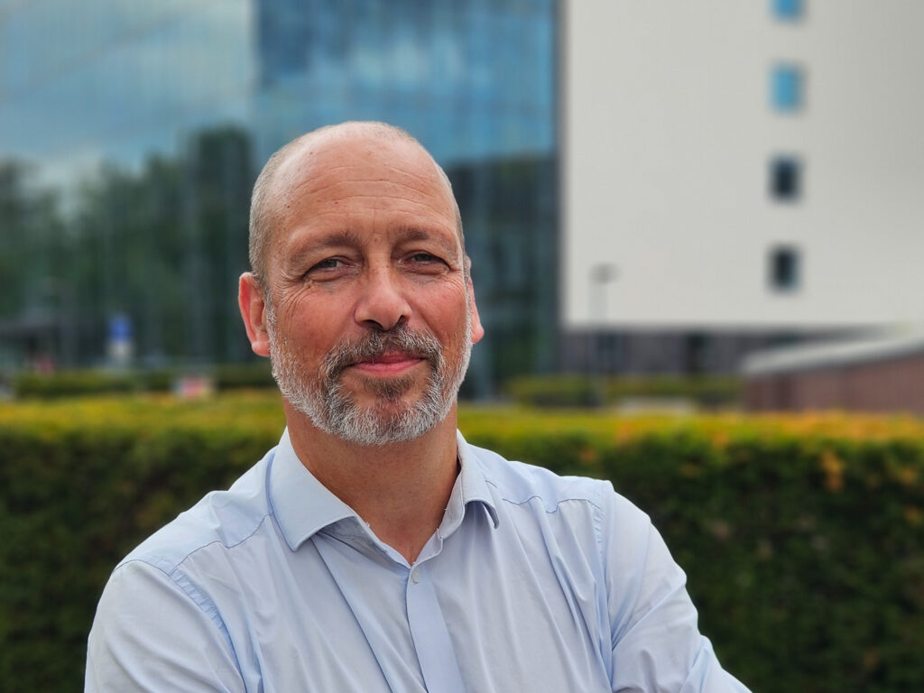 Joost van Stuijvenberg - MNEXT