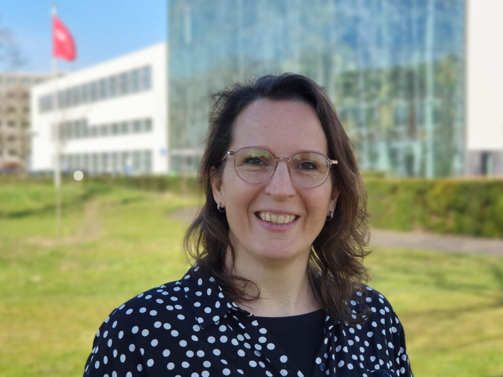 Linda Schetters - MNEXT