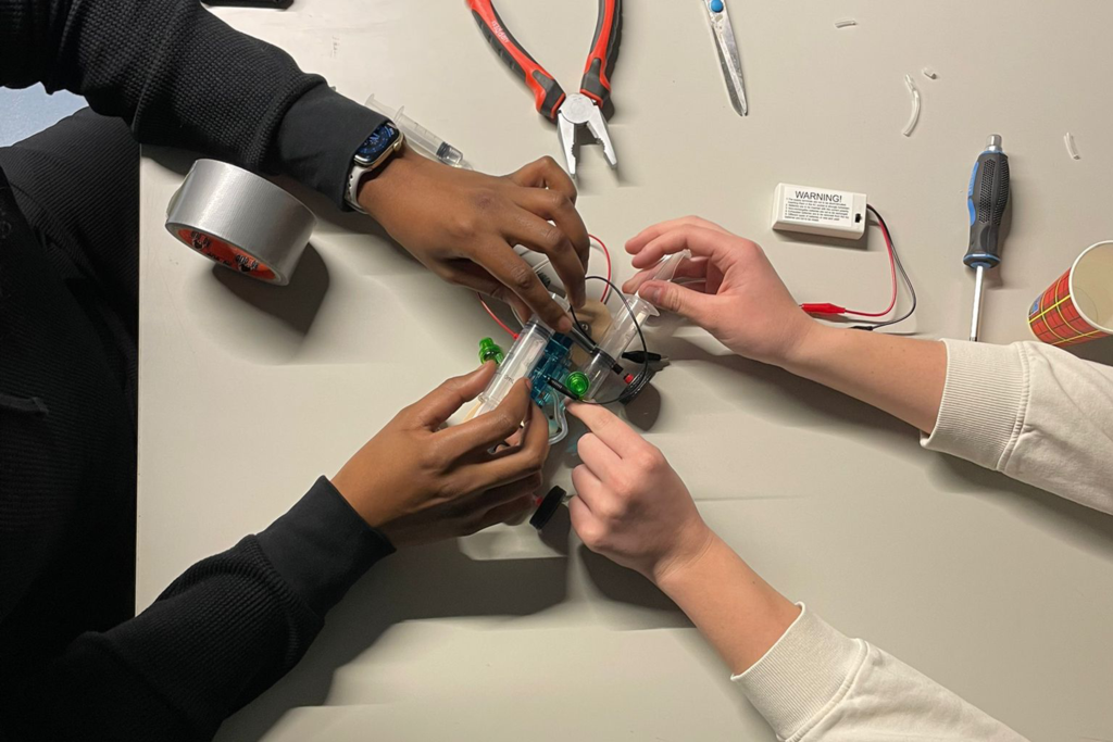 Students Explore Hydrogen Technology in Interactive Workshops - MNEXT