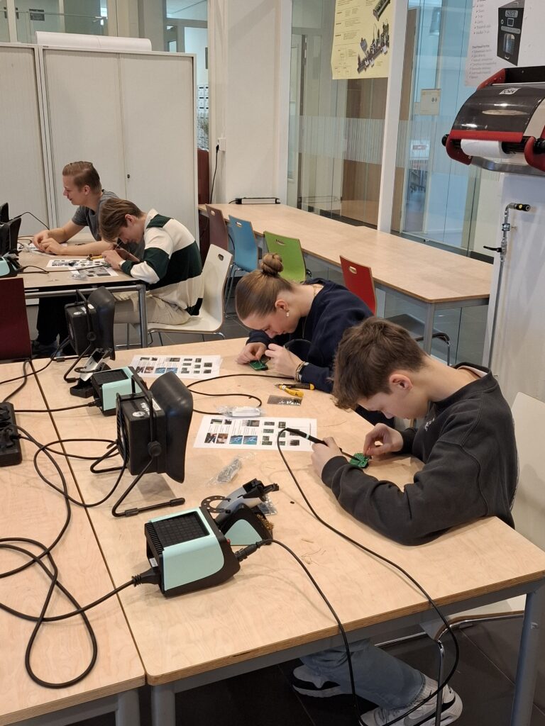 In control of your own energy consumption! - MNEXT